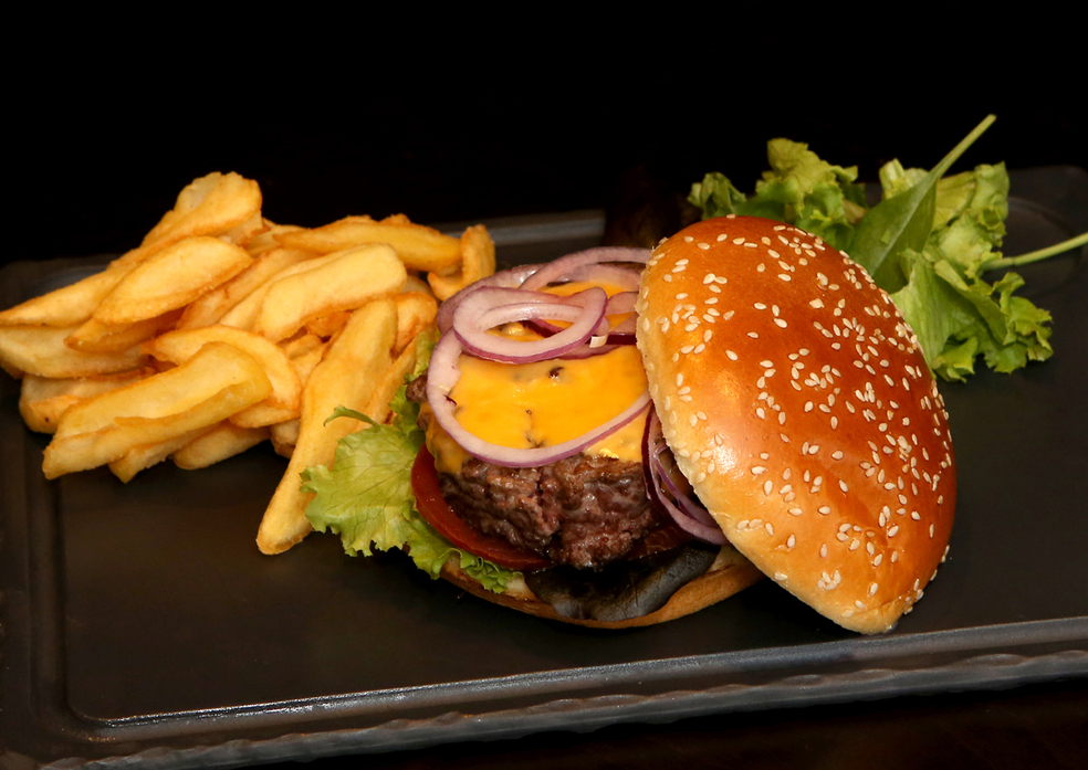 Au Bureau Montpellier Restaurant Brasserie | Restaurant | City Shopping ...